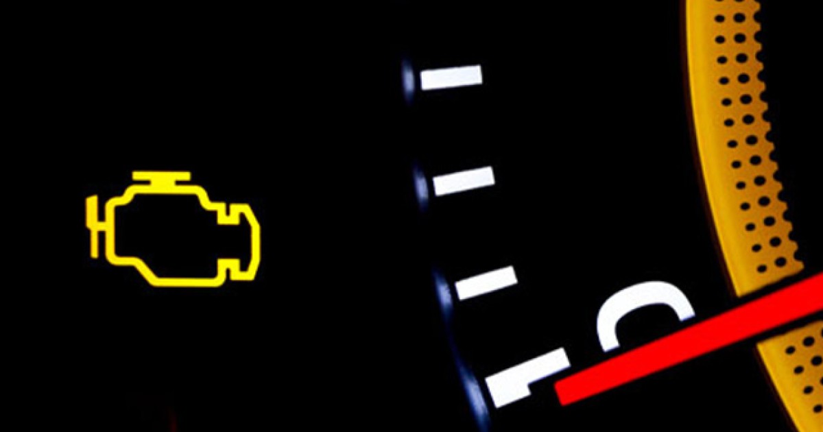 Warnleuchte im Auto an? Einfacher Defekt oder doch etwas Größeres?