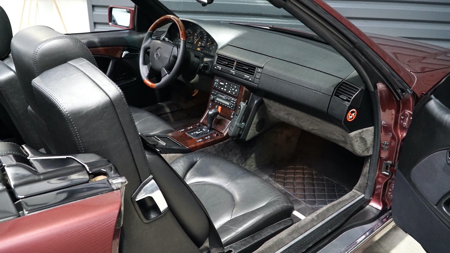 SL 320 (R129) Mercedes-Benz